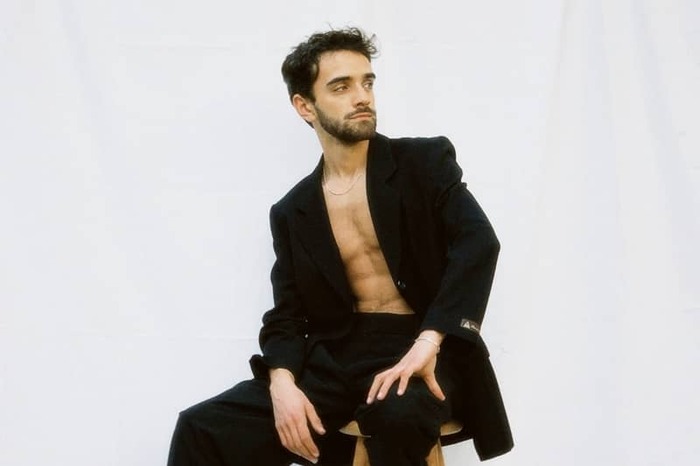 Afonso apresenta o seu novo single ''Tenho De Ir''