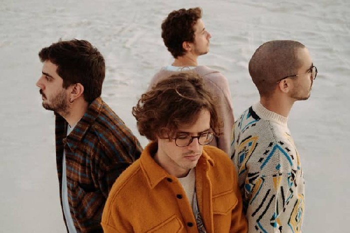 NAPA divulgam novo single ''Assim Sem Fim''