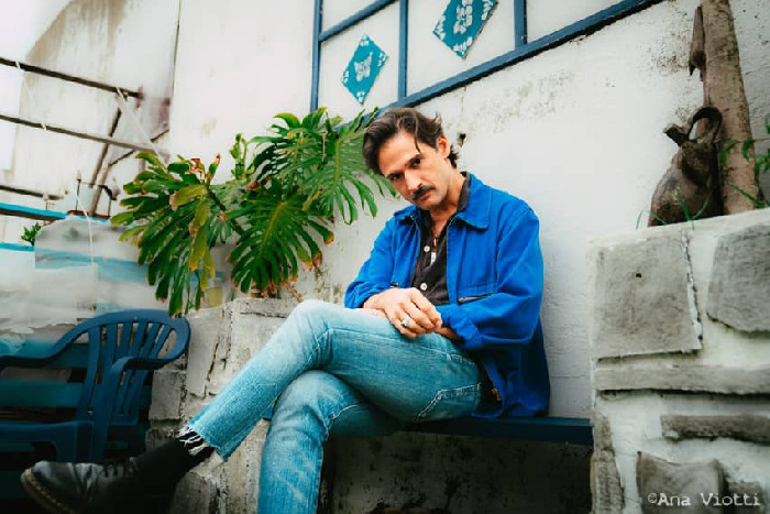 Hélio Morais lança single de avanço do álbum de estreia a solo